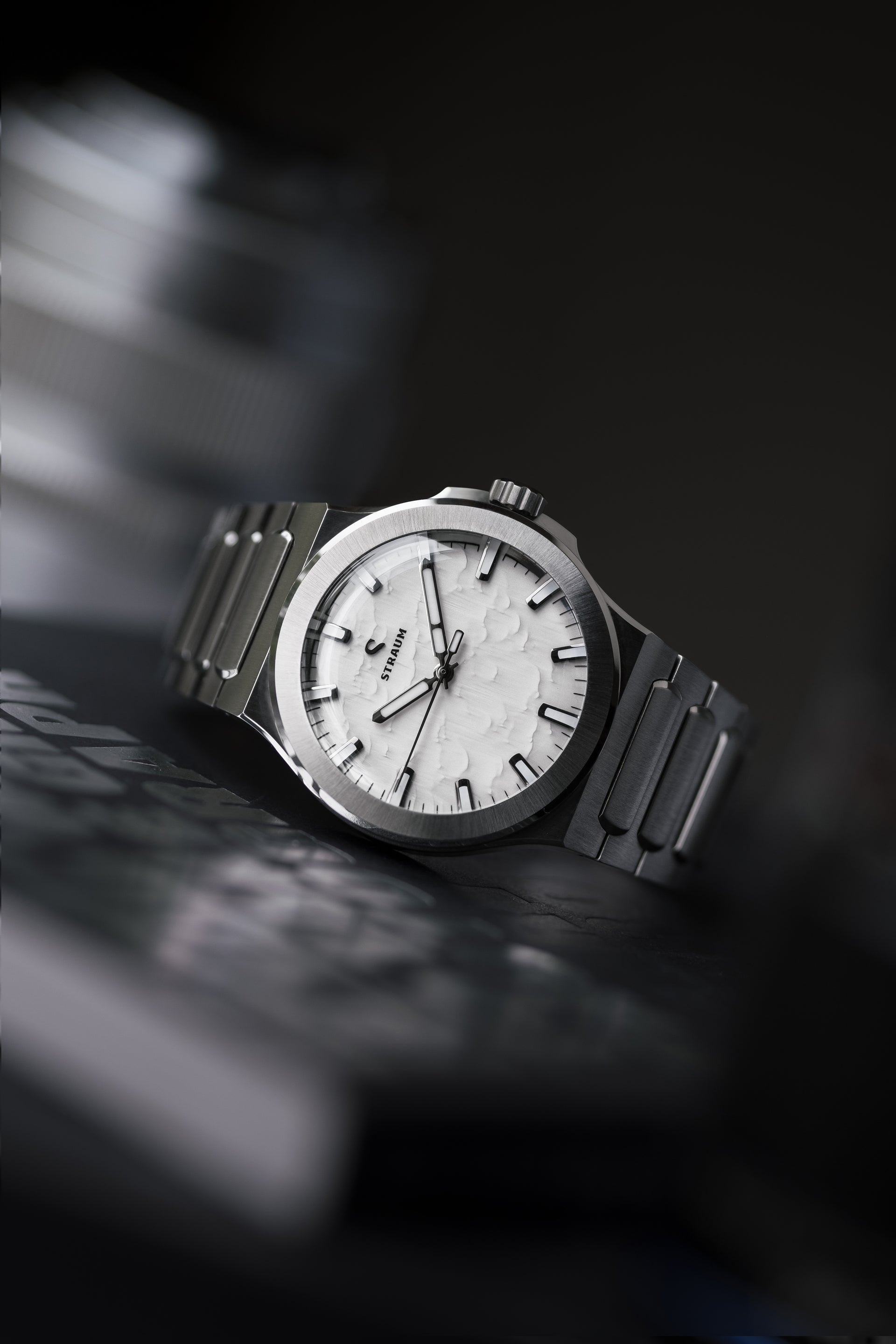 Jan Mayen Glacier White | Straum Watches