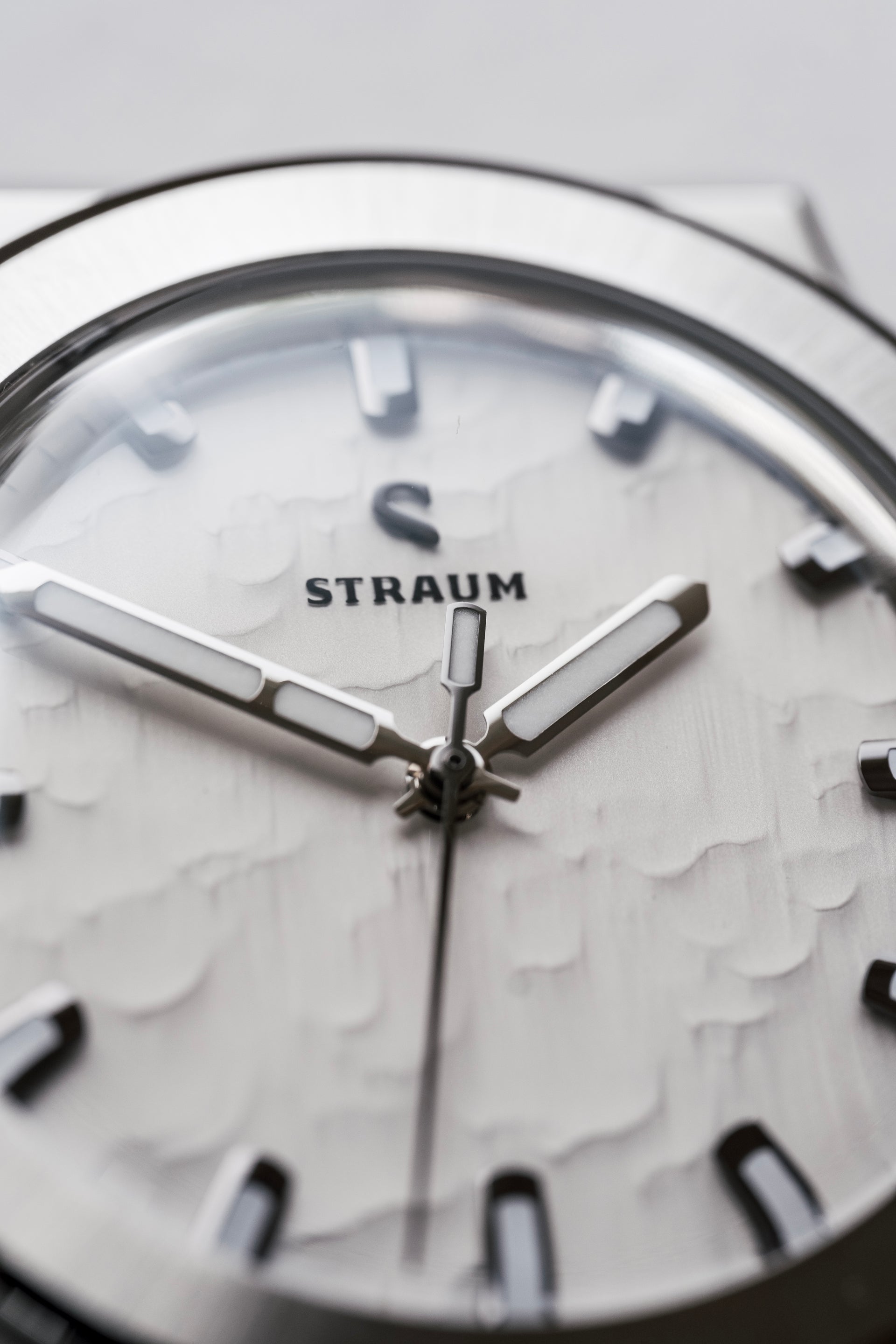 Jan Mayen Glacier White | Straum Watches