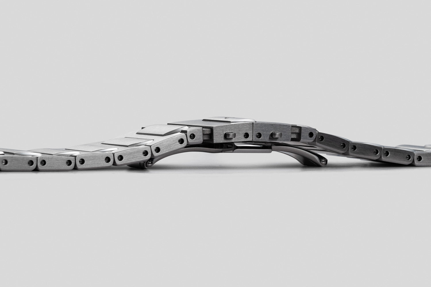 Straum Introduces the Straum Micro-Adjust Clasp